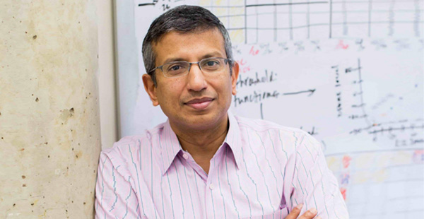 Sumit Dhar to address Northwestern Qatar’s Class of 2027 - Northwestern ...